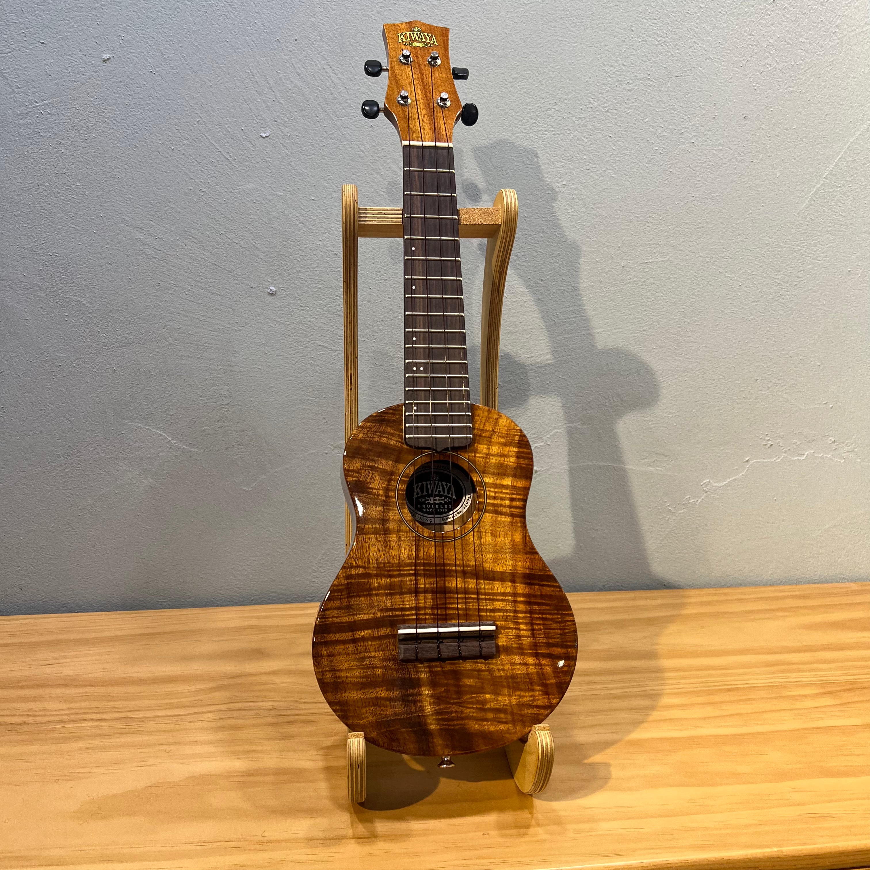 【預售】日本製 - KIWAYA Strummer Series KPS-1K/HG 21" Selected KOA 特選夏威夷相思木全實 – The Ukulele Store 香港小結他店